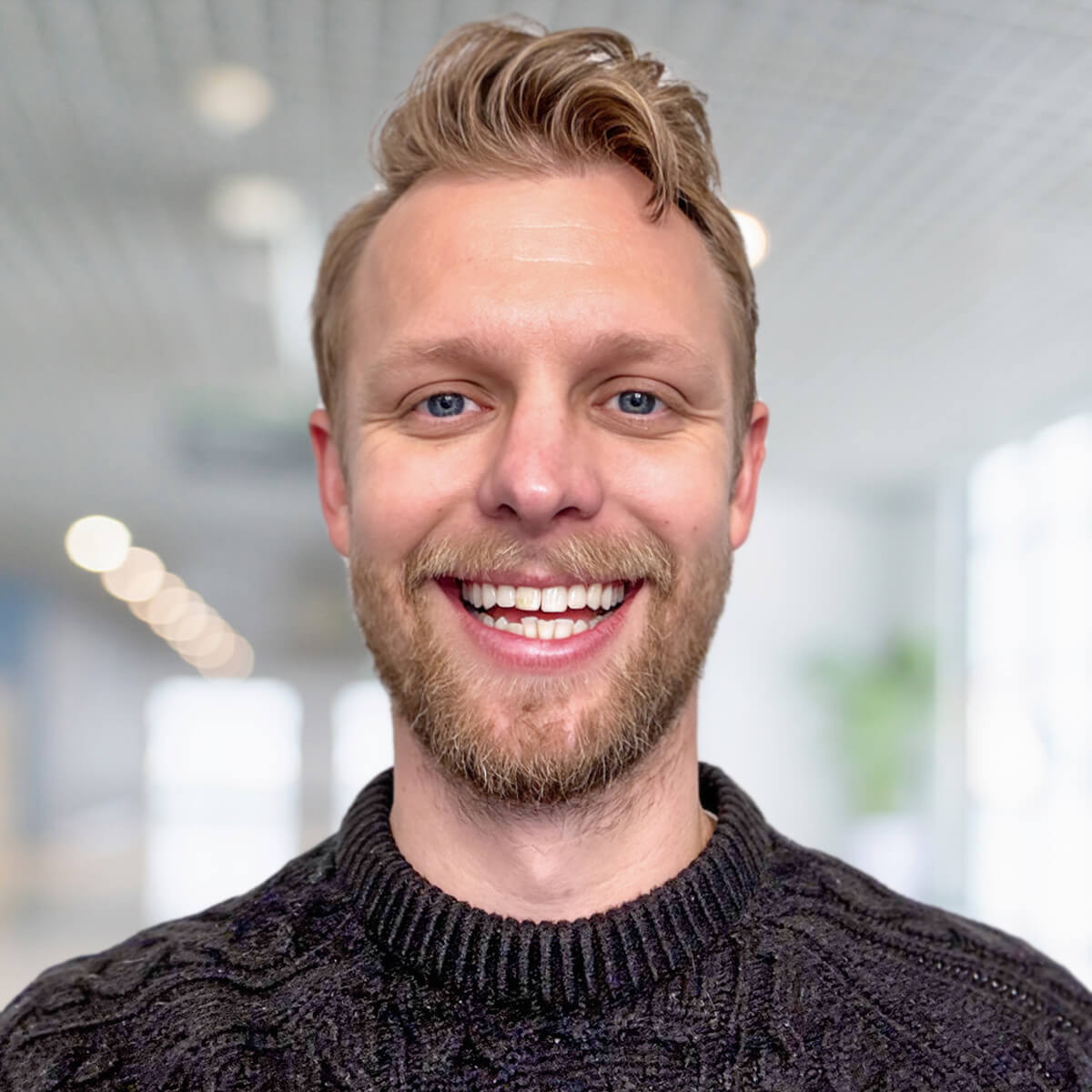 About Us About Our Marketing Team and Awards | Magneti